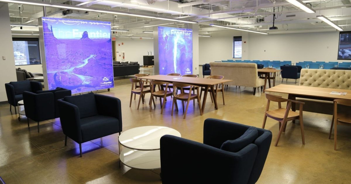 Frontier 800 | Discover Durham